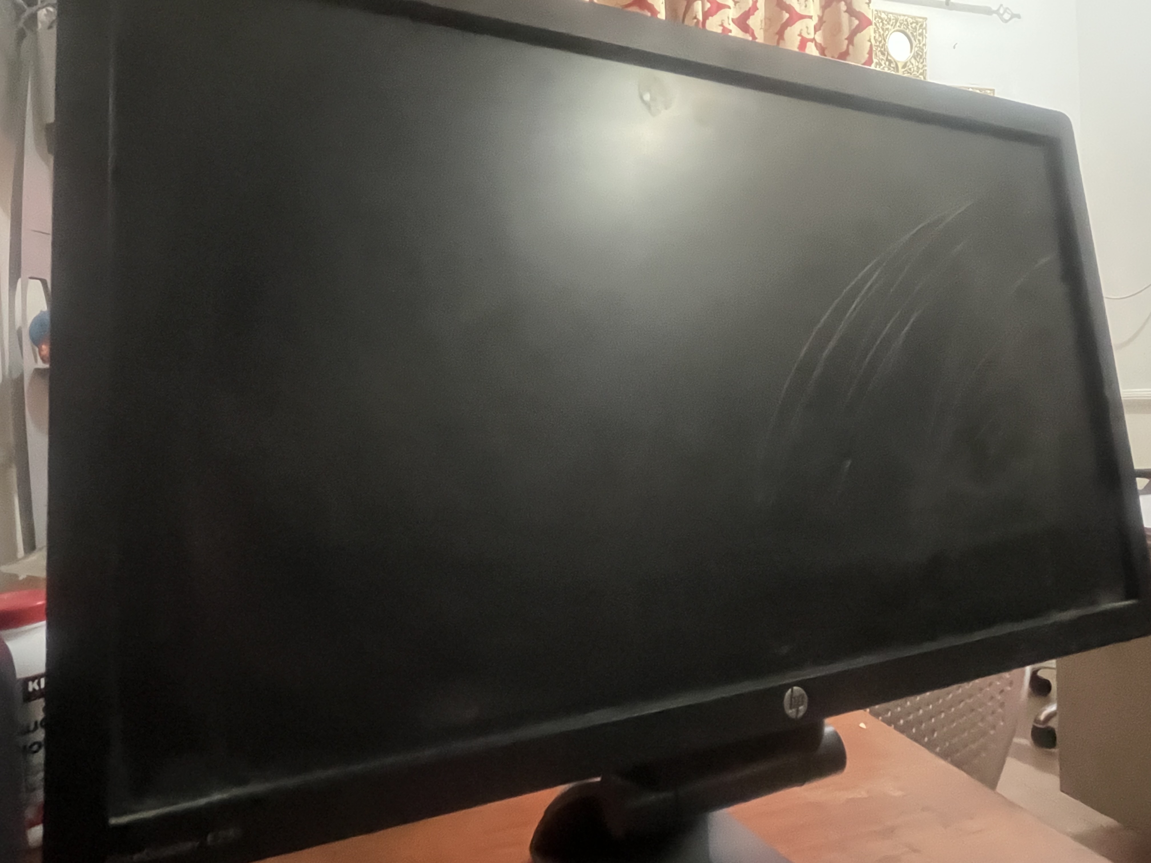 Desktop,Screen and Scanner | Items | Qatar Living Classifieds | Qatar ...