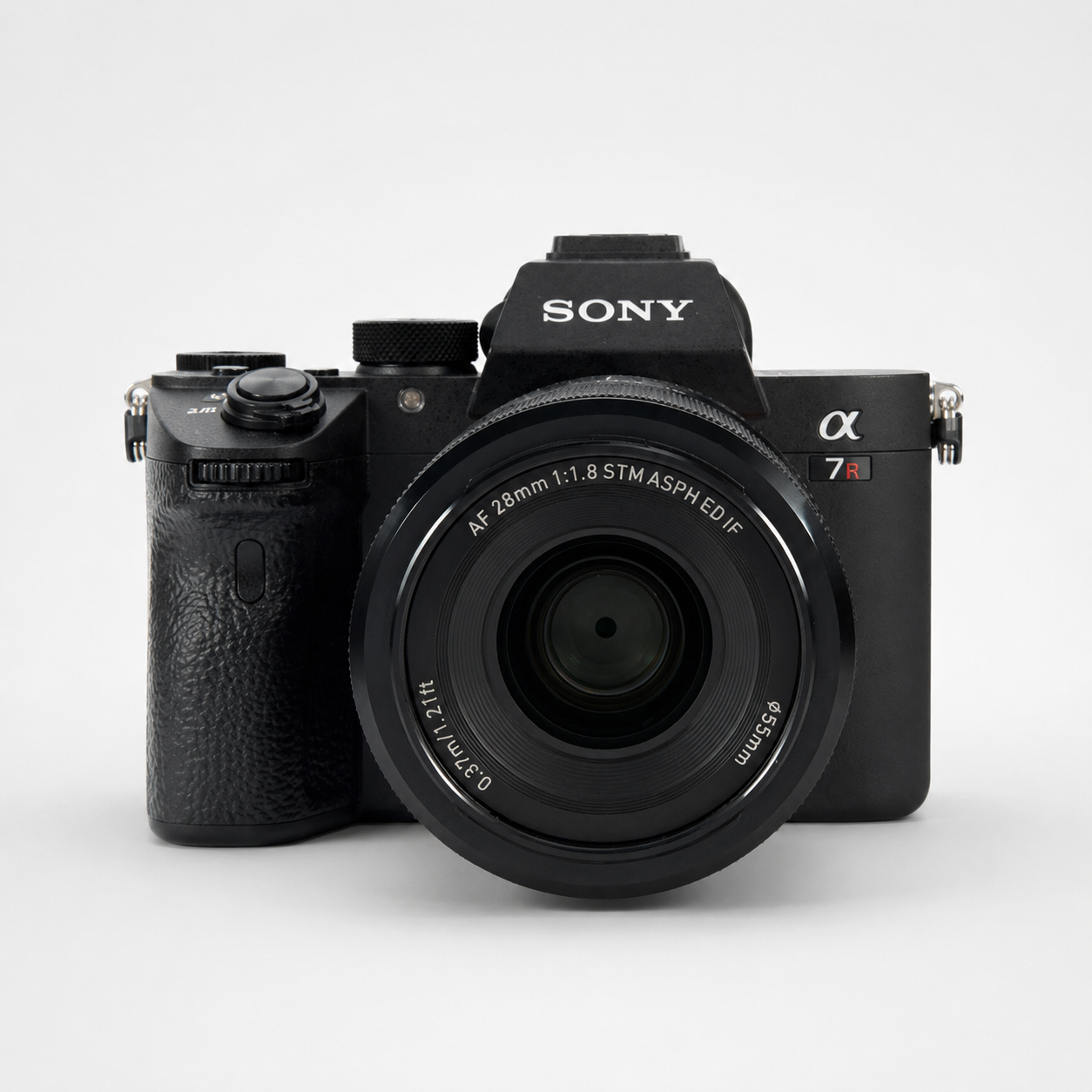 FOR SALE: Sony α7R III Full-Frame Mirrorless Camera + Lens | Items ...