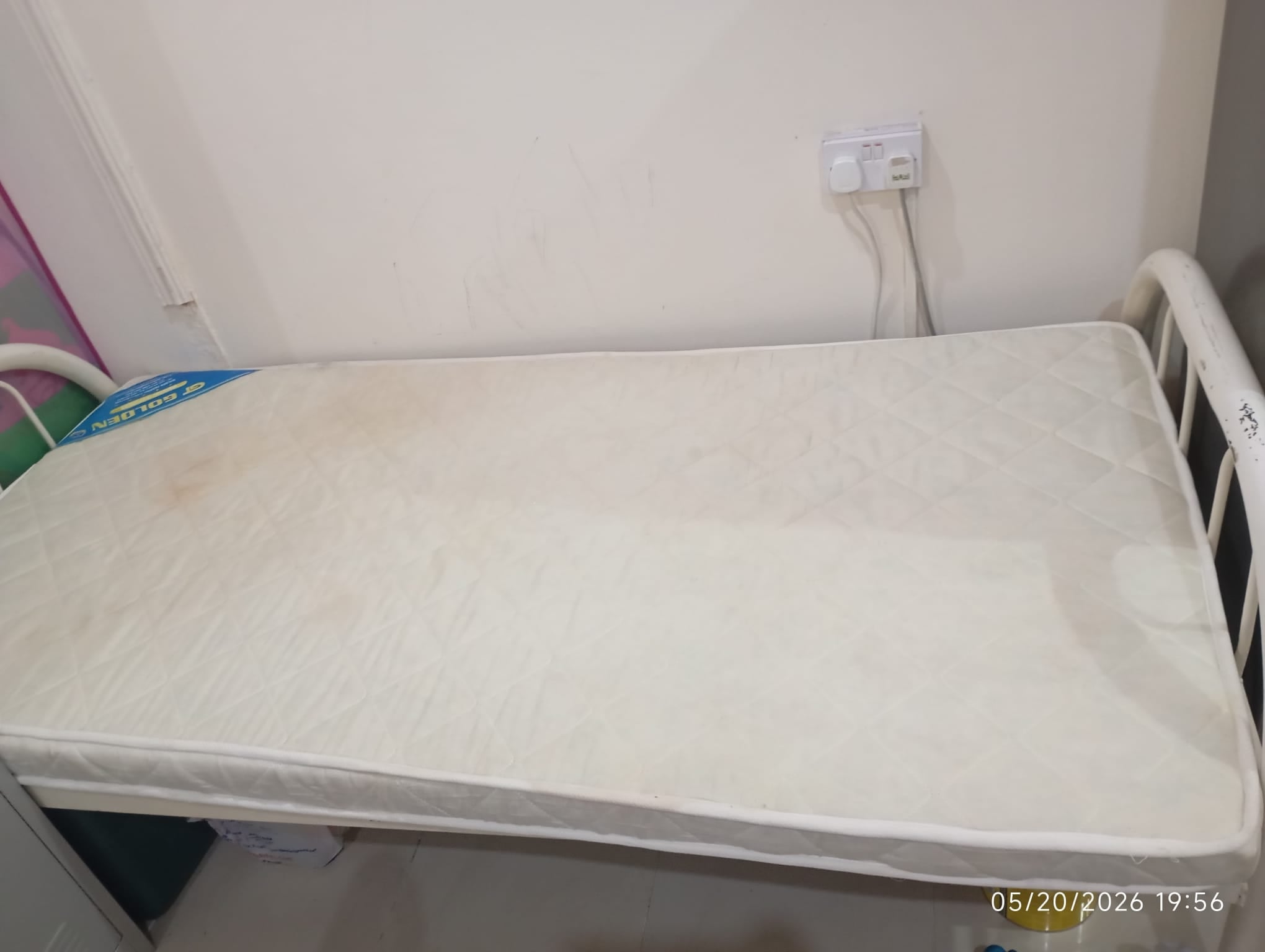 NEAT BED AND MATTRESSES FOR SALE | Items | Qatar Living Classifieds ...