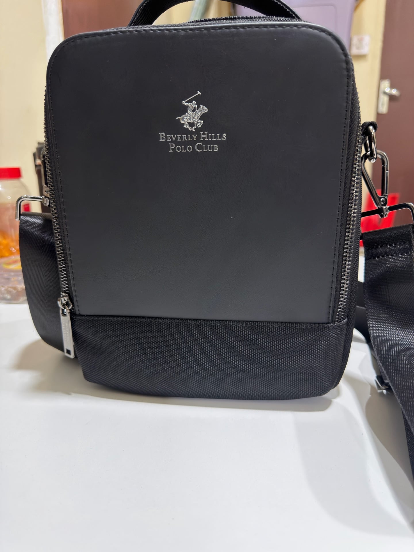 Beverly Hills Polo Club -Cross bag | Items | Qatar Living Classifieds ...