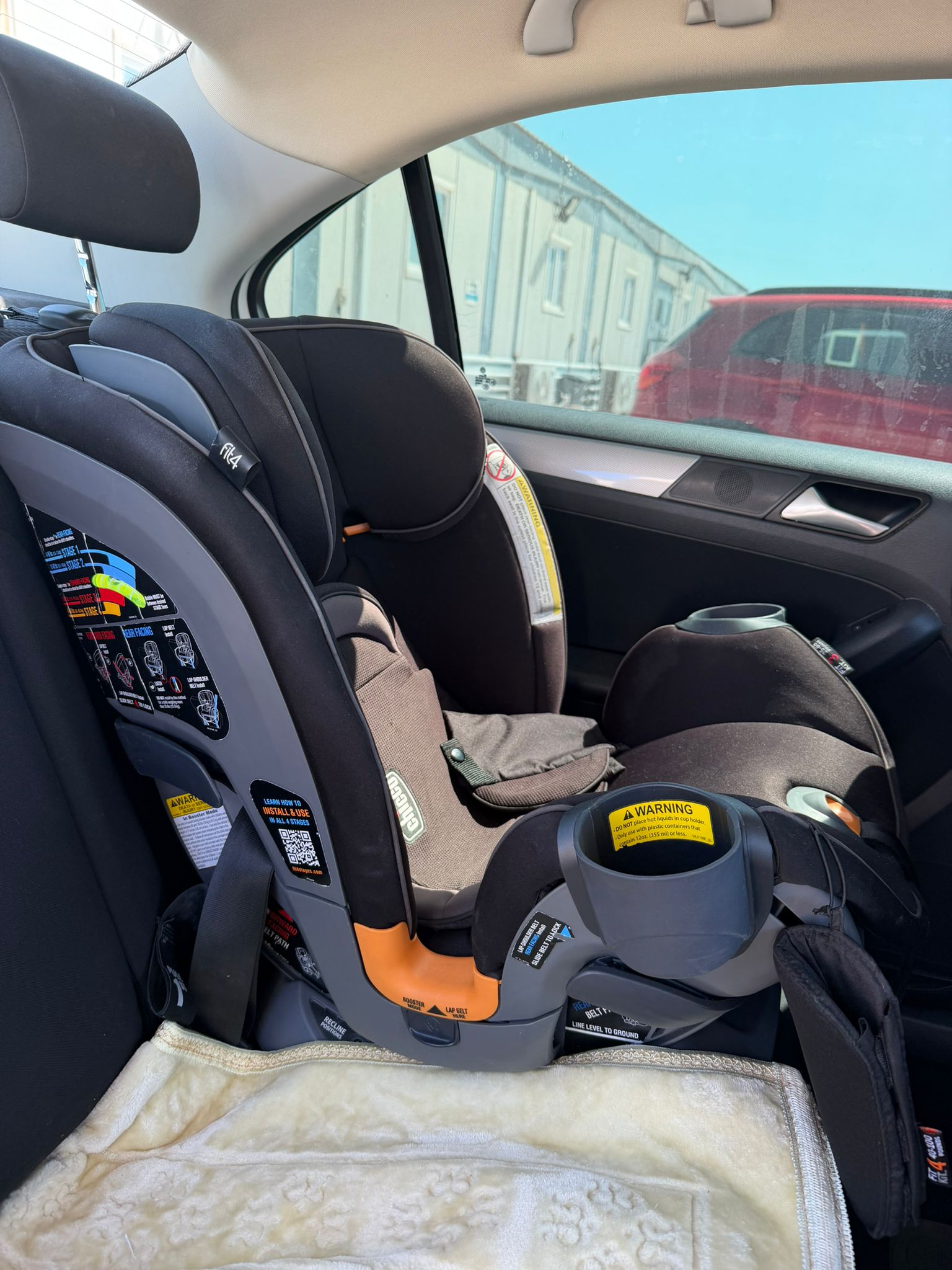 Car Seat 0-45 Kg - Slate USA Chicco OneFit Cleartex | Items | Qatar ...