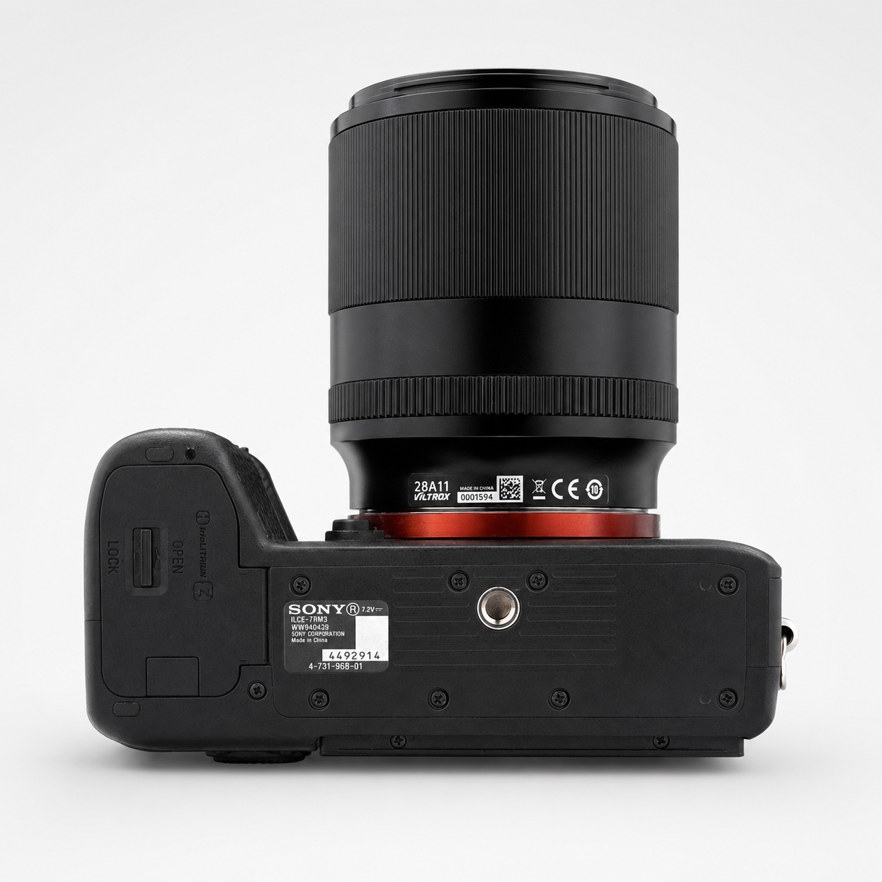 FOR SALE: Sony α7R III Full-Frame Mirrorless Camera + Lens | Items ...