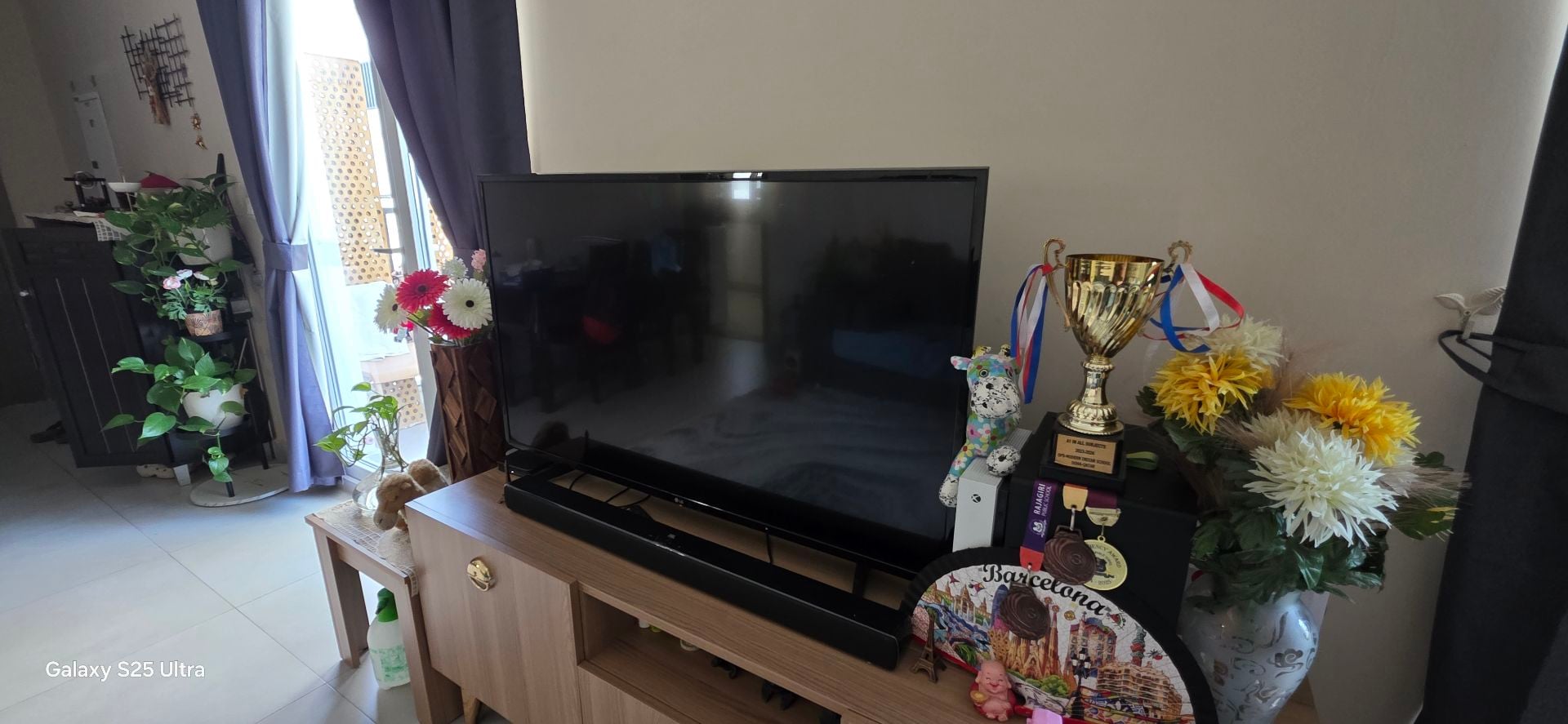 LG LED UHD TV for sale | Items | Qatar Living Classifieds | Qatar ...