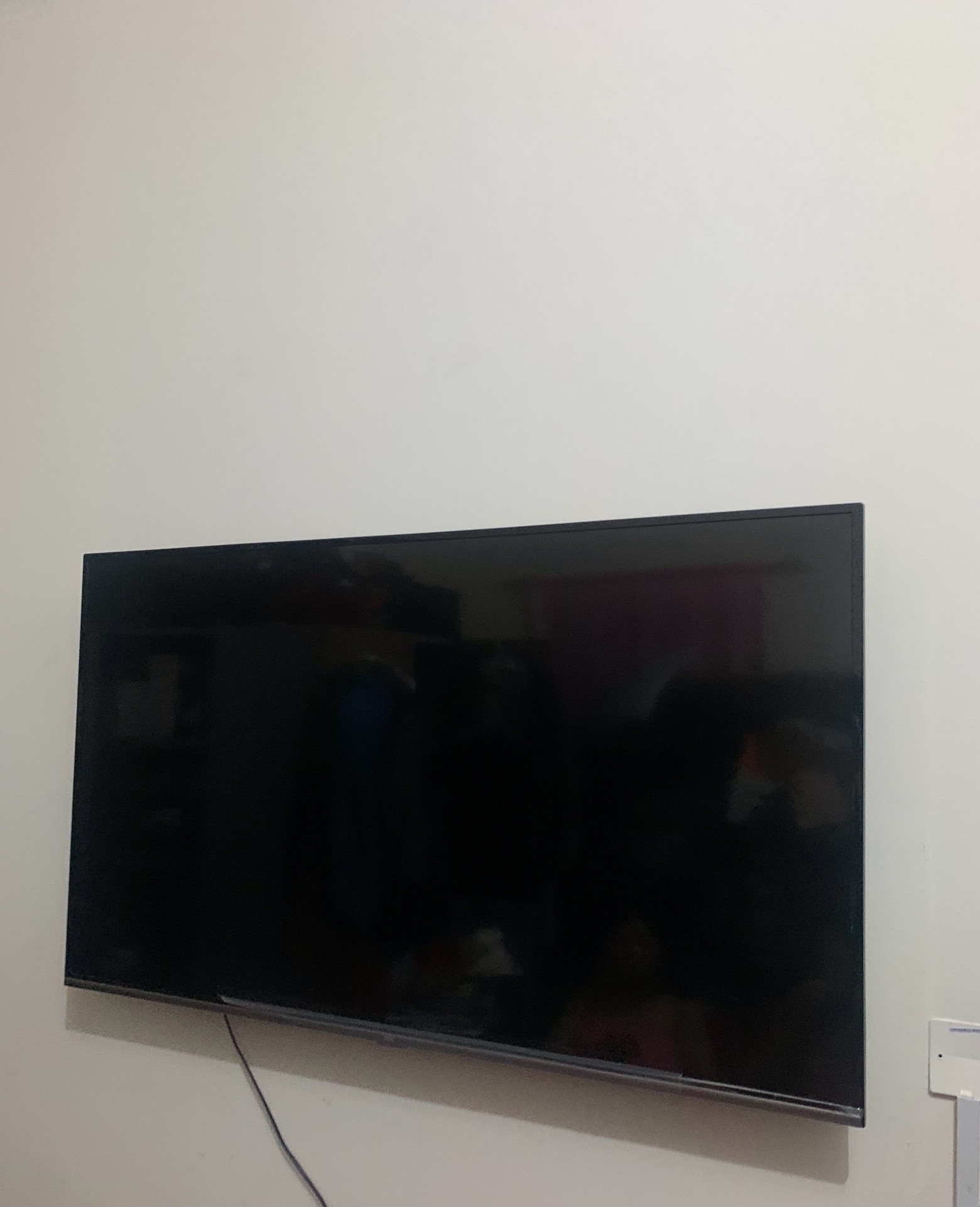 TCL / TV / Screen / 55 inch | Items | Qatar Living Classifieds | Qatar ...