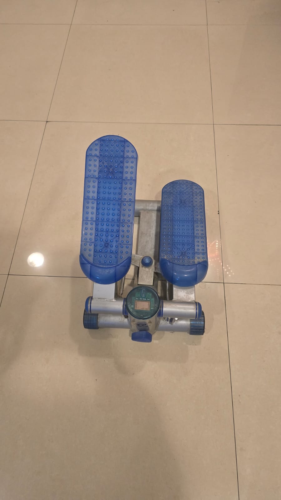 Hip & Leg Exercise Equipment | Items | Qatar Living Classifieds | Qatar ...