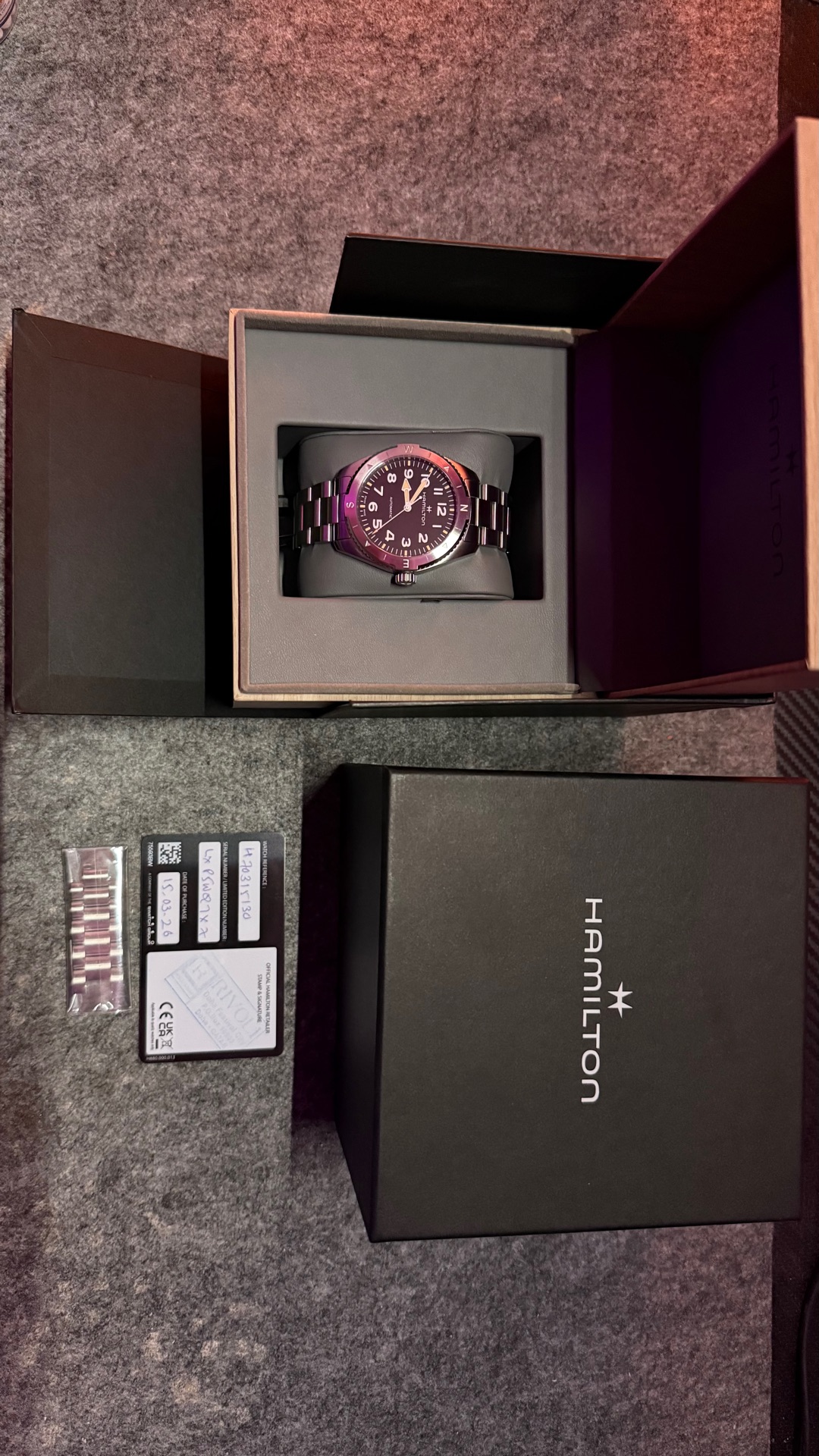 Hamilton Khaki Field Expedition 41mm | Items | Qatar Living Classifieds ...