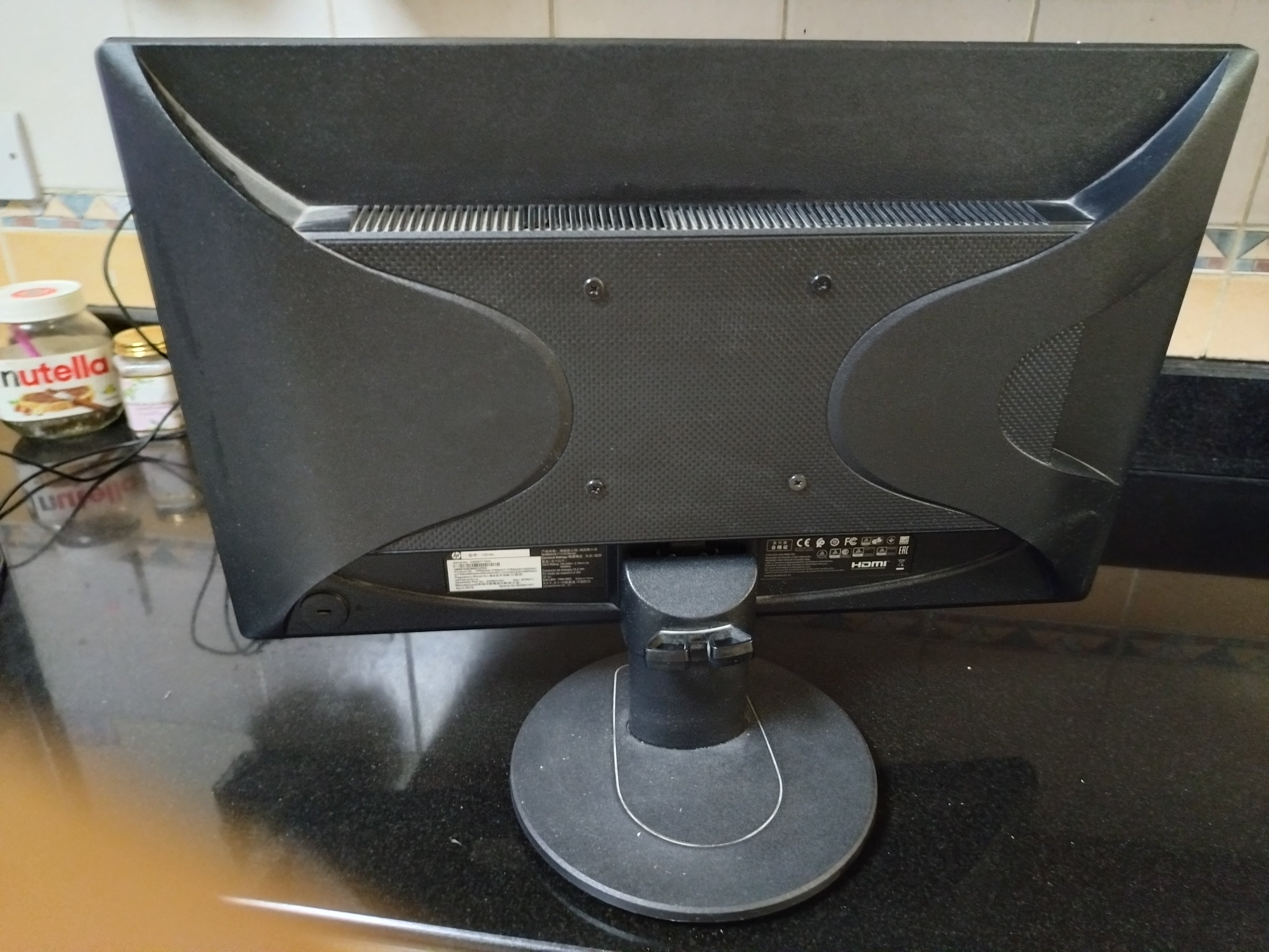 Monitor HP 20.5 inch delivery | Items | Qatar Living Classifieds ...