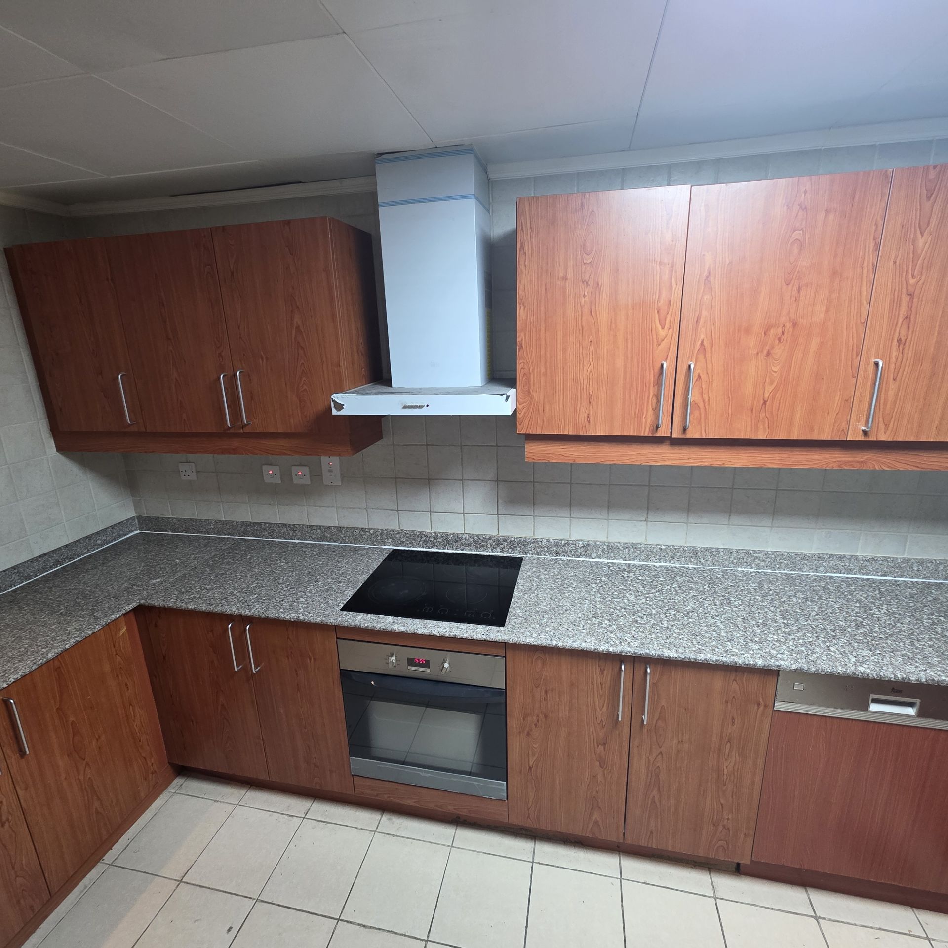 Used Kitchen Units incl Granite Worktop | Items | Qatar Living ...